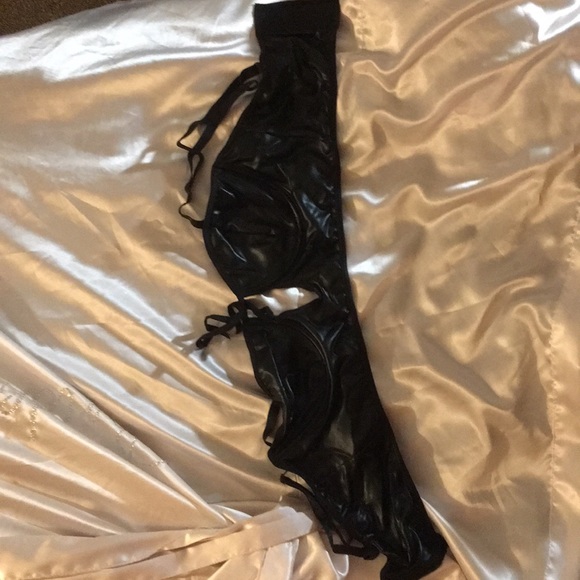 Magic Silk | Intimates & Sleepwear | Magic Silk Exposed 2pc Lingerie ...